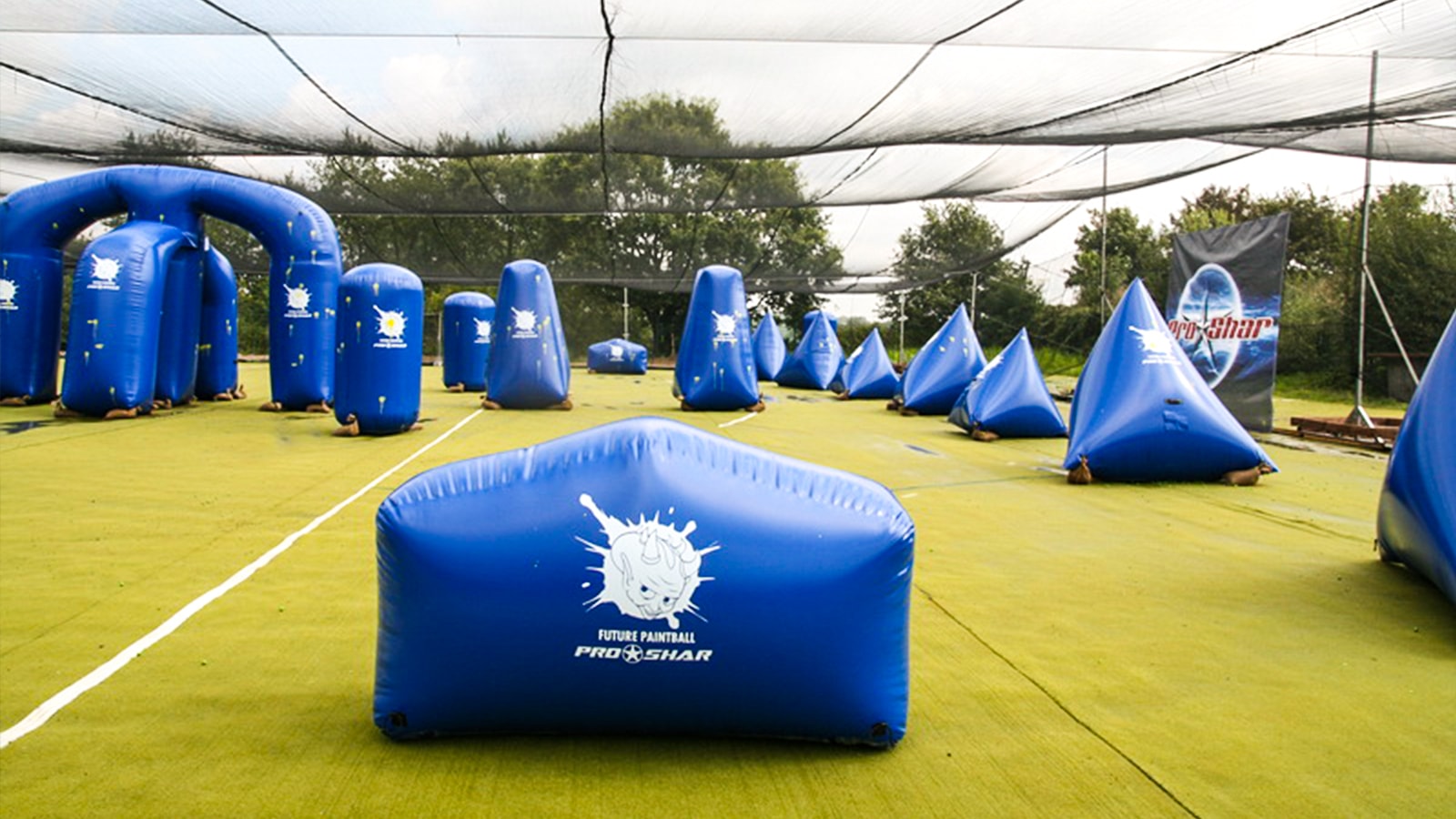 Millennium 2014 - INFLATABLE BUNKERS FOR PAINTBALL AND LASER TAG